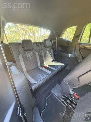 Pelēks Volkswagen Tiguan 2022 Rīga, ar dzinēja tilpumu 2.00 L un nobraukumu 86 tūkst. km par 29500 €, foto 7 vietnē AUTOMOTO.COM.LV