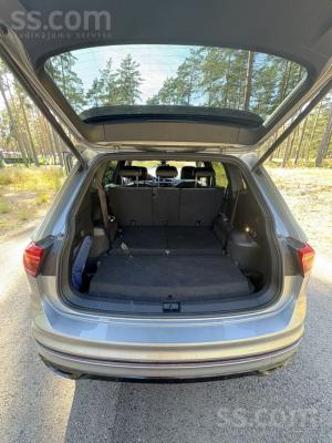 Pelēks Volkswagen Tiguan 2022 Rīga, ar dzinēja tilpumu 2.00 L un nobraukumu 86 tūkst. km par 29500 €, foto 9 vietnē AUTOMOTO.COM.LV