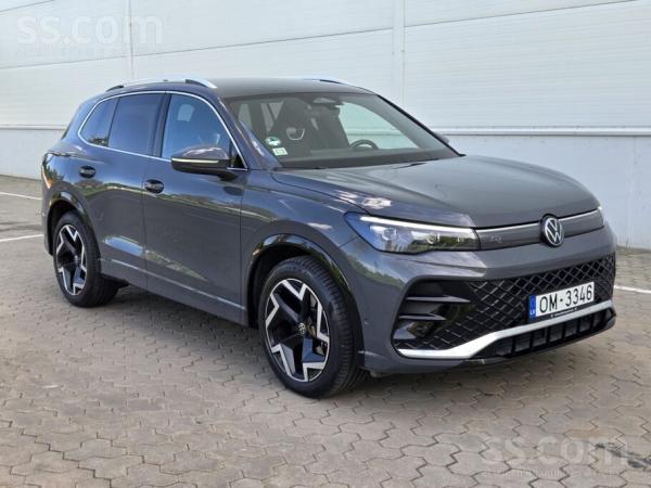 Pelēks Volkswagen Tiguan 2022 Rīga, ar dzinēja tilpumu 2.00 L un nobraukumu 56 tūkst. km par 36000 €, foto 1 vietnē AUTOMOTO.COM.LV