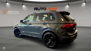 Grey Volkswagen Tiguan 2022 in Vilnius, with an engine capacity of 1.50 L and mileage of 38 thousand km for 28888 €, photo 5 on AUTOMOTO.COM.LV