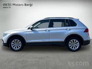 Pelēks Volkswagen Tiguan 2022 Rīga, ar dzinēja tilpumu 1.40 L un nobraukumu 45 tūkst. km par 26990 €, foto 4 vietnē AUTOMOTO.COM.LV