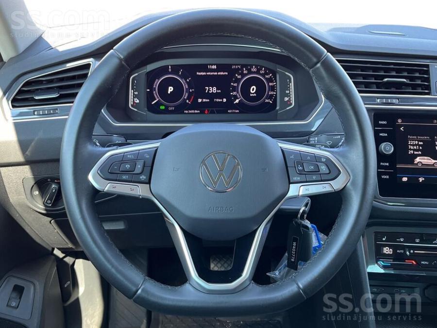 Pelēks Volkswagen Tiguan 2022 Rīga, ar dzinēja tilpumu 1.40 L un nobraukumu 45 tūkst. km par 26990 €, foto 13 vietnē AUTOMOTO.COM.LV