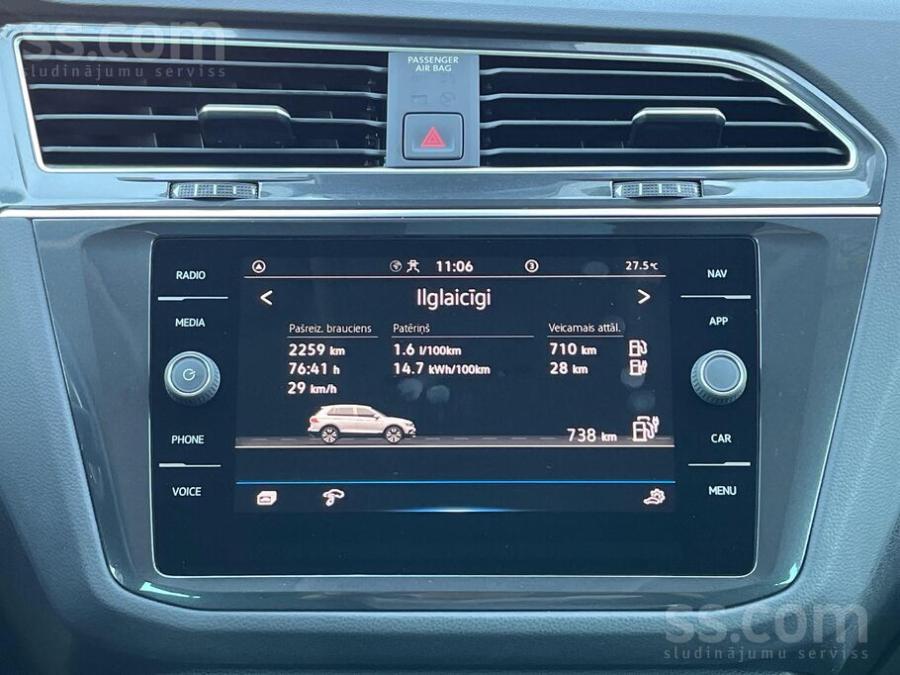 Pelēks Volkswagen Tiguan 2022 Rīga, ar dzinēja tilpumu 1.40 L un nobraukumu 45 tūkst. km par 26990 €, foto 15 vietnē AUTOMOTO.COM.LV