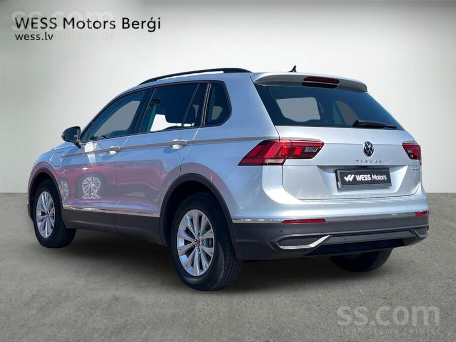 Pelēks Volkswagen Tiguan 2022 Rīga, ar dzinēja tilpumu 1.40 L un nobraukumu 45 tūkst. km par 26990 €, foto 25 vietnē AUTOMOTO.COM.LV