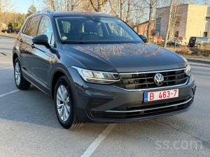 Серый Фольксваген Тигуан 2022 в Рига, объемом двигателя 2.00 л и пробегом 180 тыс. км за 21950 €, фото  на AUTOMOTO.COM.LV