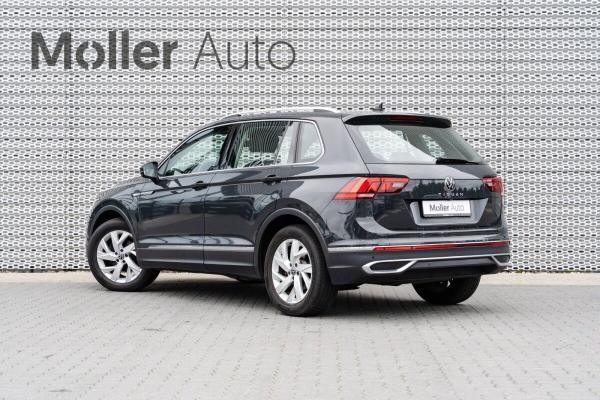 Pelēks Volkswagen Tiguan 2022 Mārupe, ar dzinēja tilpumu 1.50 L un nobraukumu 160 tūkst. km par 21350 €, foto 3 vietnē AUTOMOTO.COM.LV