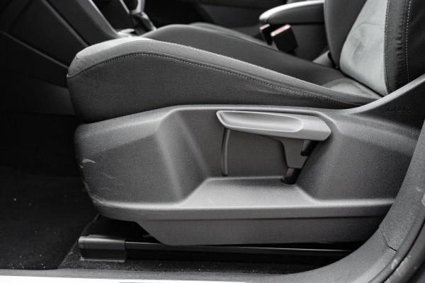 Pelēks Volkswagen Tiguan 2022 Mārupe, ar dzinēja tilpumu 1.50 L un nobraukumu 160 tūkst. km par 21350 €, foto 9 vietnē AUTOMOTO.COM.LV