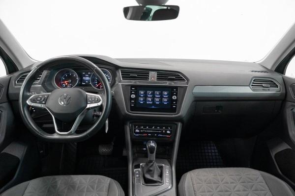 Pelēks Volkswagen Tiguan 2022 Viļņa, ar dzinēja tilpumu 1.50 L un nobraukumu 111 tūkst. km par 19500 €, foto 9 vietnē AUTOMOTO.COM.LV