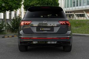 Pelēks Volkswagen Tiguan 2022 Viļņa, ar dzinēja tilpumu 0.00 L un nobraukumu 42 tūkst. km par 32950 €, foto 11 vietnē AUTOMOTO.COM.LV