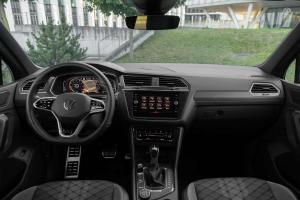 Pelēks Volkswagen Tiguan 2022 Viļņa, ar dzinēja tilpumu 0.00 L un nobraukumu 42 tūkst. km par 32950 €, foto 17 vietnē AUTOMOTO.COM.LV