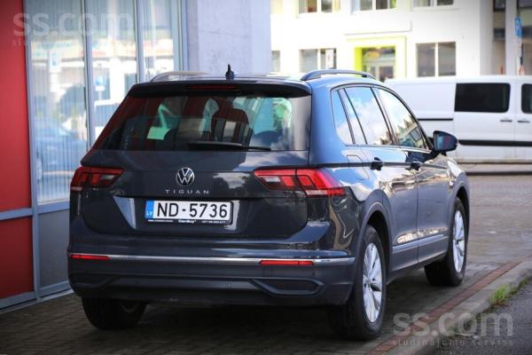 Pelēks Volkswagen Tiguan 2022 Rīga, ar dzinēja tilpumu 2.00 L un nobraukumu 221 tūkst. km par 17995 €, foto 6 vietnē AUTOMOTO.COM.LV