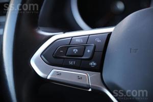 Grey Volkswagen Tiguan 2022 in Riga, with an engine capacity of 2.00 L and mileage of 221 thousand km for 17995 €, photo 19 on AUTOMOTO.COM.LV