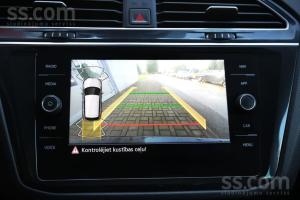 Grey Volkswagen Tiguan 2022 in Riga, with an engine capacity of 2.00 L and mileage of 221 thousand km for 17995 €, photo 22 on AUTOMOTO.COM.LV