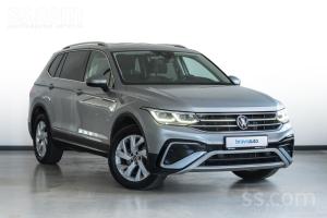 Pelēks Volkswagen Tiguan 2022 Rīga, ar dzinēja tilpumu 1.50 L un nobraukumu 83 tūkst. km par 23990 €, foto 3 vietnē AUTOMOTO.COM.LV