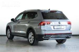 Pelēks Volkswagen Tiguan 2022 Rīga, ar dzinēja tilpumu 1.50 L un nobraukumu 83 tūkst. km par 23990 €, foto 4 vietnē AUTOMOTO.COM.LV