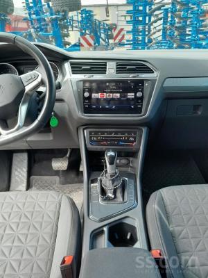 Pelēks Volkswagen Tiguan 2022 Jelgava, ar dzinēja tilpumu 2.00 L un nobraukumu 93 tūkst. km par 20000 €, foto 6 vietnē AUTOMOTO.COM.LV