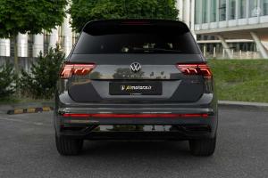 Grey Volkswagen Tiguan 2022 in Vilnius, with an engine capacity of 1.98 L and mileage of 42 thousand km for 31950 €, photo 11 on AUTOMOTO.COM.LV