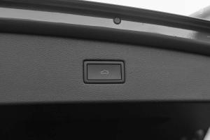Grey Volkswagen Tiguan 2022 in Vilnius, with an engine capacity of 1.98 L and mileage of 42 thousand km for 31950 €, photo 22 on AUTOMOTO.COM.LV