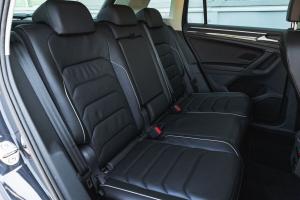 Grey Volkswagen Tiguan 2022 in Ventspils, with an engine capacity of 1.40 L and mileage of 120 thousand km for 24800 €, photo 38 on AUTOMOTO.COM.LV