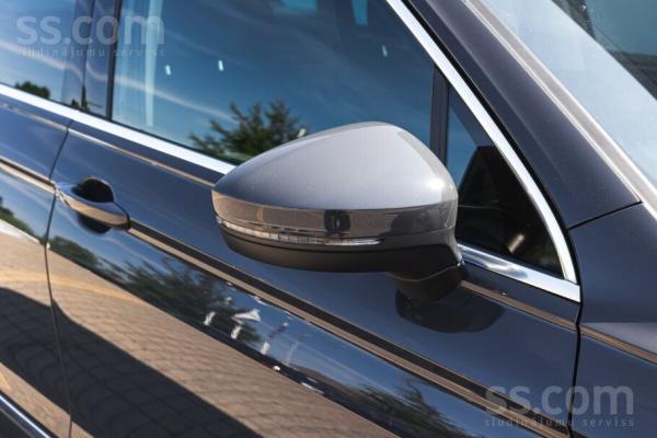 Grey Volkswagen Tiguan 2022 in Ventspils, with an engine capacity of 1.40 L and mileage of 120 thousand km for 24800 €, photo 10 on AUTOMOTO.COM.LV
