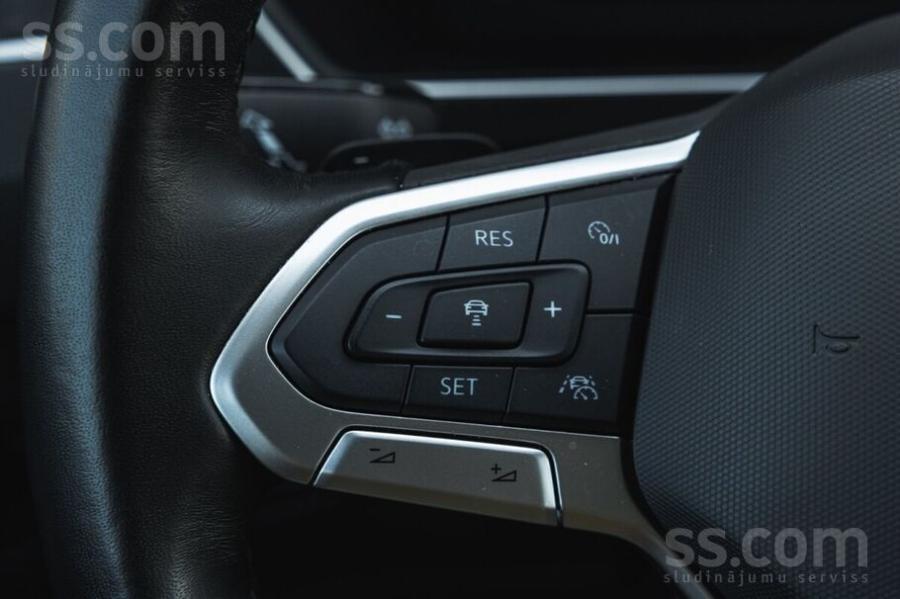 Pelēks Volkswagen Tiguan 2022 Ventspils, ar dzinēja tilpumu 1.40 L un nobraukumu 120 tūkst. km par 24800 €, foto 23 vietnē AUTOMOTO.COM.LV