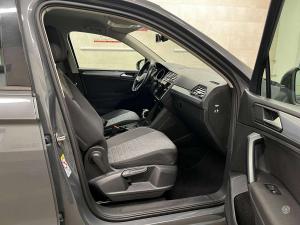 Pelēks Volkswagen Tiguan 2022 Marijampole, ar dzinēja tilpumu 1.50 L un nobraukumu 133 tūkst. km par 20558 €, foto 12 vietnē AUTOMOTO.COM.LV
