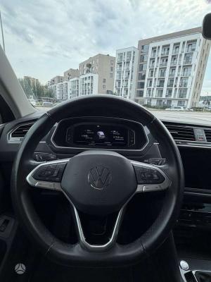 Pelēks Volkswagen Tiguan 2022 Viļņa, ar dzinēja tilpumu 1.50 L un nobraukumu 113 tūkst. km par 23330 €, foto 12 vietnē AUTOMOTO.COM.LV