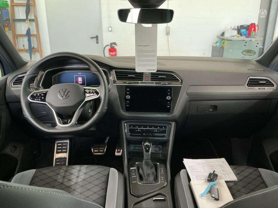 Pelēks Volkswagen Tiguan 2022 Viļņa, ar dzinēja tilpumu 1.50 L un nobraukumu 34 tūkst. km par 32430 €, foto 8 vietnē AUTOMOTO.COM.LV