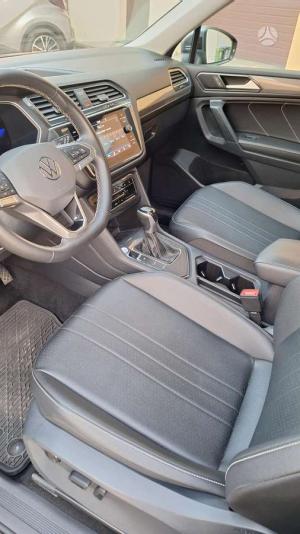 Pelēks Volkswagen Tiguan 2022 Kauņa, ar dzinēja tilpumu 1.98 L un nobraukumu 87 tūkst. km par 23500 €, foto 15 vietnē AUTOMOTO.COM.LV