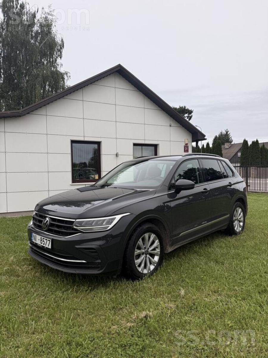 Pelēks Volkswagen Tiguan 2022 Jelgava, ar dzinēja tilpumu 2.00 L un nobraukumu 157 tūkst. km par 19500 €, foto 1 vietnē AUTOMOTO.COM.LV