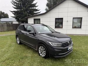 Pelēks Volkswagen Tiguan 2022 Jelgava, ar dzinēja tilpumu 2.00 L un nobraukumu 157 tūkst. km par 19500 €, foto 3 vietnē AUTOMOTO.COM.LV