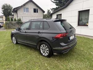Pelēks Volkswagen Tiguan 2022 Jelgava, ar dzinēja tilpumu 2.00 L un nobraukumu 157 tūkst. km par 19500 €, foto 4 vietnē AUTOMOTO.COM.LV