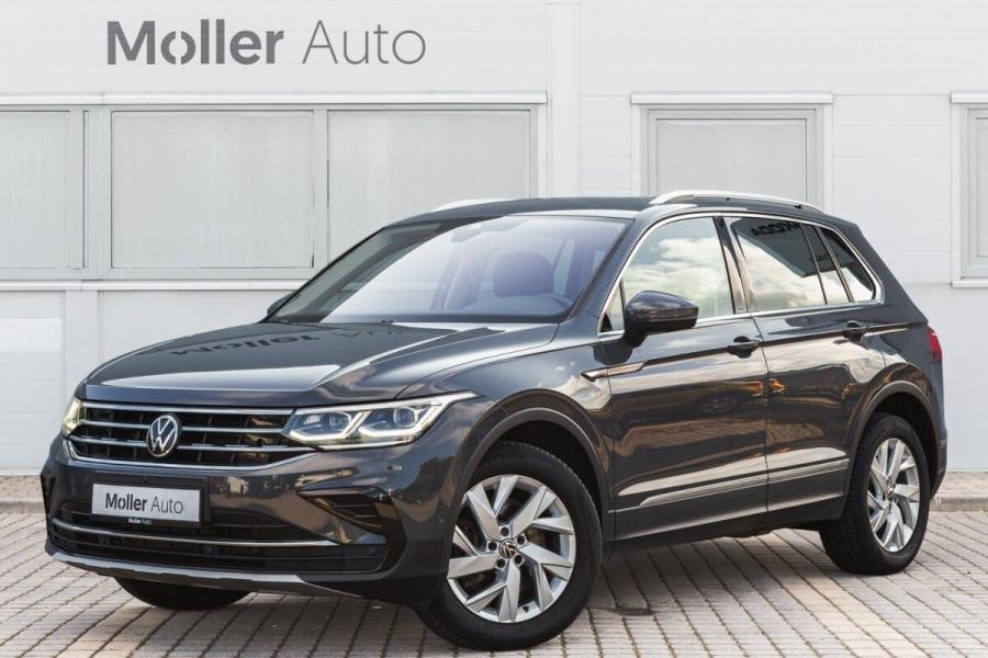 Grey Volkswagen Tiguan 2022 in Ventspils, with an engine capacity of 2.00 L and mileage of 134 thousand km for 28300 €, photo 1 on AUTOMOTO.COM.LV