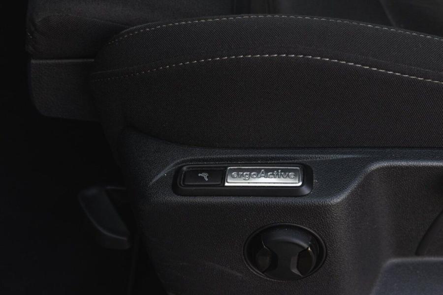 Grey Volkswagen Tiguan 2022 in Ventspils, with an engine capacity of 2.00 L and mileage of 134 thousand km for 28300 €, photo 36 on AUTOMOTO.COM.LV