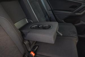 Grey Volkswagen Tiguan 2022 in Ventspils, with an engine capacity of 2.00 L and mileage of 134 thousand km for 28300 €, photo 40 on AUTOMOTO.COM.LV