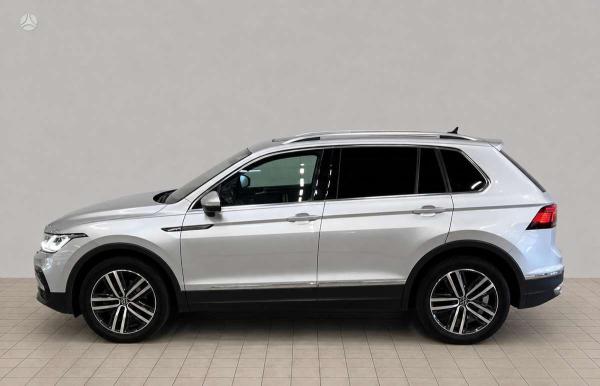 Pelēks Volkswagen Tiguan 2022 Kauņa, ar dzinēja tilpumu 1.97 L un nobraukumu 169 tūkst. km par 24600 €, foto 3 vietnē AUTOMOTO.COM.LV