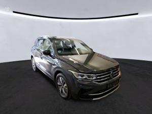 Grey Volkswagen Tiguan 2022 in Vilnius, with an engine capacity of 1.40 L and mileage of 134 thousand km for 21900 €, photo 3 on AUTOMOTO.COM.LV
