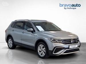 Grey Volkswagen Tiguan 2022 in Vilnius, with an engine capacity of 1.50 L and mileage of 84 thousand km for 24000 €, photo 8 on AUTOMOTO.COM.LV