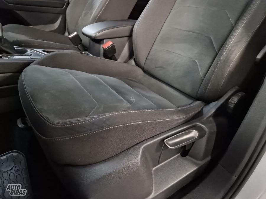 Grey Volkswagen Tiguan 2022 in Vilnius, with an engine capacity of 1.50 L and mileage of 84 thousand km for 24000 €, photo 14 on AUTOMOTO.COM.LV
