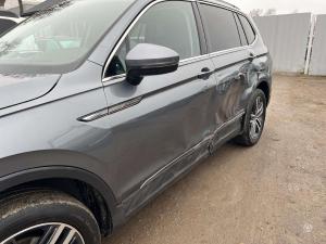 Pelēks Volkswagen Tiguan 2023 Kauņa, ar dzinēja tilpumu 1.98 L un nobraukumu 89 tūkst. km par 19400 €, foto 7 vietnē AUTOMOTO.COM.LV