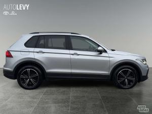 Pelēks Volkswagen Tiguan 2023 Kauņa, ar dzinēja tilpumu 2.00 L un nobraukumu 23 tūkst. km par 32895 €, foto 7 vietnē AUTOMOTO.COM.LV