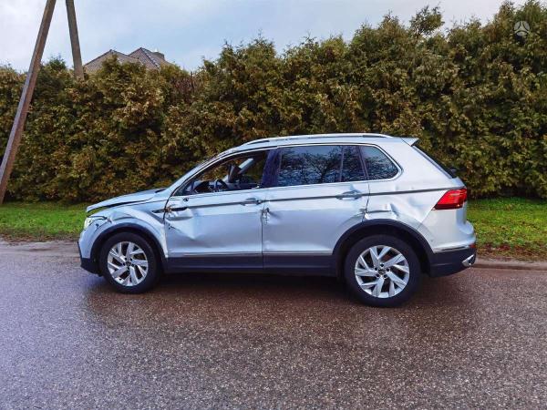 Pelēks Volkswagen Tiguan 2023 Kauņa, ar dzinēja tilpumu 1.97 L un nobraukumu 192 tūkst. km par 8300 €, foto 5 vietnē AUTOMOTO.COM.LV