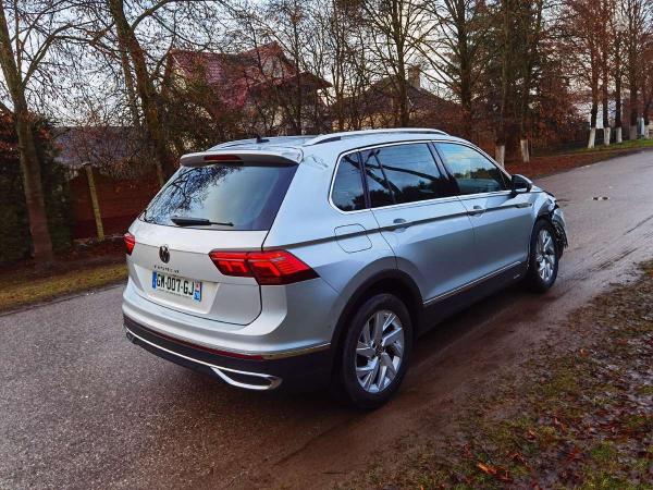 Pelēks Volkswagen Tiguan 2023 Kauņa, ar dzinēja tilpumu 1.97 L un nobraukumu 192 tūkst. km par 8300 €, foto 6 vietnē AUTOMOTO.COM.LV
