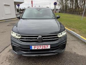 Pelēks Volkswagen Tiguan 2023 Kauņa, ar dzinēja tilpumu 1.97 L un nobraukumu 48 tūkst. km par 29600 €, foto 5 vietnē AUTOMOTO.COM.LV