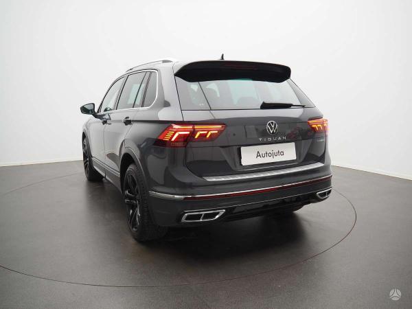 Grey Volkswagen Tiguan 2023 in Vilnius, with an engine capacity of 1.40 L and mileage of 33 thousand km for 32500 €, photo 6 on AUTOMOTO.COM.LV