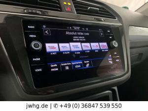 Pelēks Volkswagen Tiguan 2023 Kauņa, ar dzinēja tilpumu 1.50 L un nobraukumu 25 tūkst. km par 26402 €, foto 15 vietnē AUTOMOTO.COM.LV