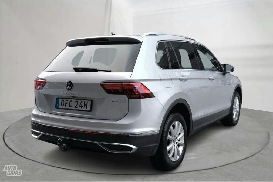 Pelēks Volkswagen Tiguan 2023 Kauņa, ar dzinēja tilpumu 0.00 L un nobraukumu 60 tūkst. km par 31359 €, foto 3 vietnē AUTOMOTO.COM.LV