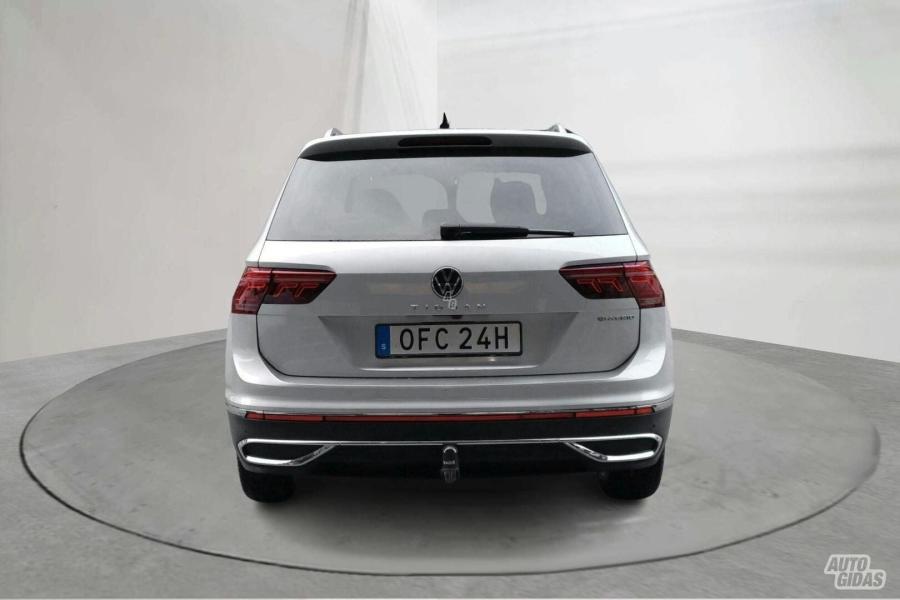 Pelēks Volkswagen Tiguan 2023 Kauņa, ar dzinēja tilpumu 0.00 L un nobraukumu 60 tūkst. km par 31359 €, foto 5 vietnē AUTOMOTO.COM.LV