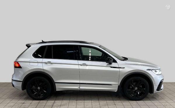 Pelēks Volkswagen Tiguan 2023 Kauņa, ar dzinēja tilpumu 1.50 L un nobraukumu 41 tūkst. km par 29900 €, foto 3 vietnē AUTOMOTO.COM.LV