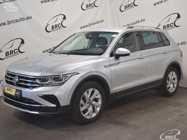 Grey Volkswagen Tiguan 2023 in Riga, with an engine capacity of 1.50 L and mileage of 46 thousand km for 25400 €, photo 1 on AUTOMOTO.COM.LV